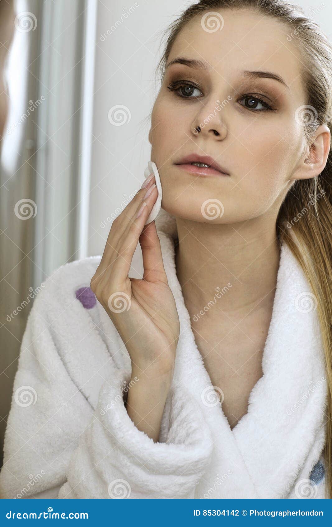 Woman Using Dabber, Portrait, Close-up Stock Photo - Image of care ...