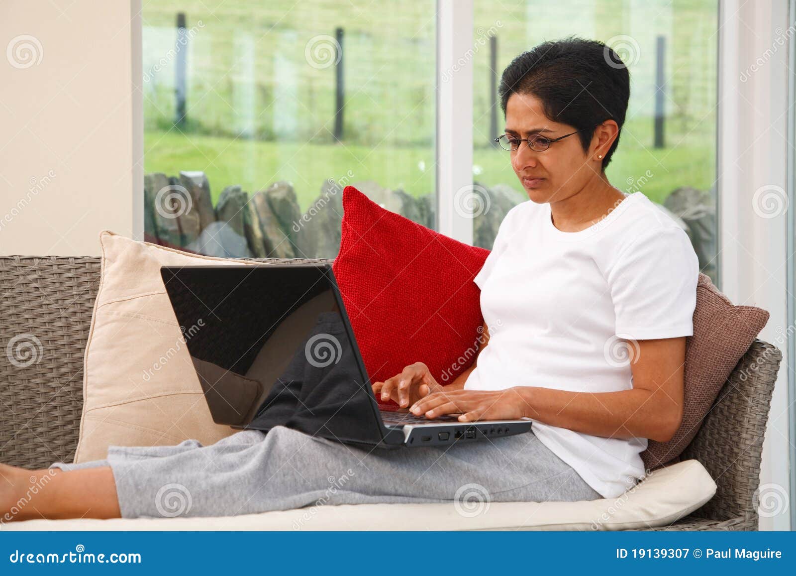 Woman using laptop stock image. Image of businesswomen - 19139307