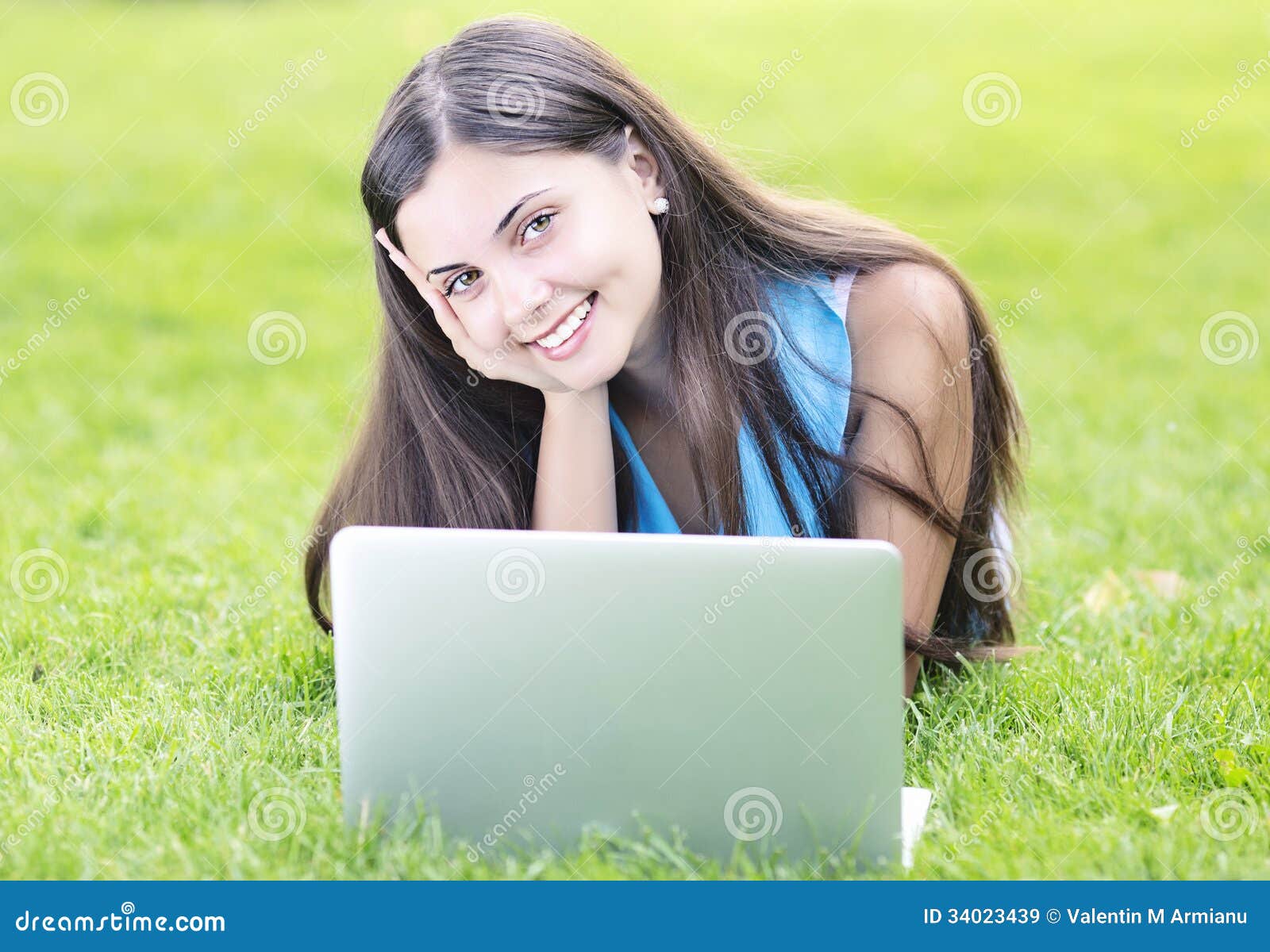 Woman Using a Laptop Outdoors Stock Image - Image of woman, springtime ...