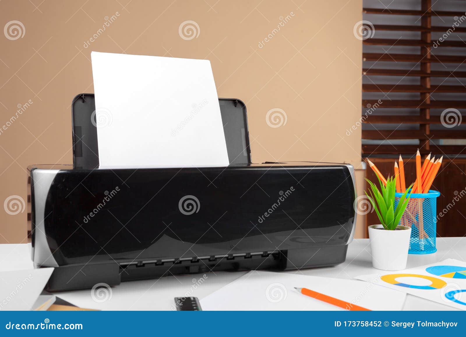 Woman Using the Printer To Scanning and Printing Document Stock Photo ...