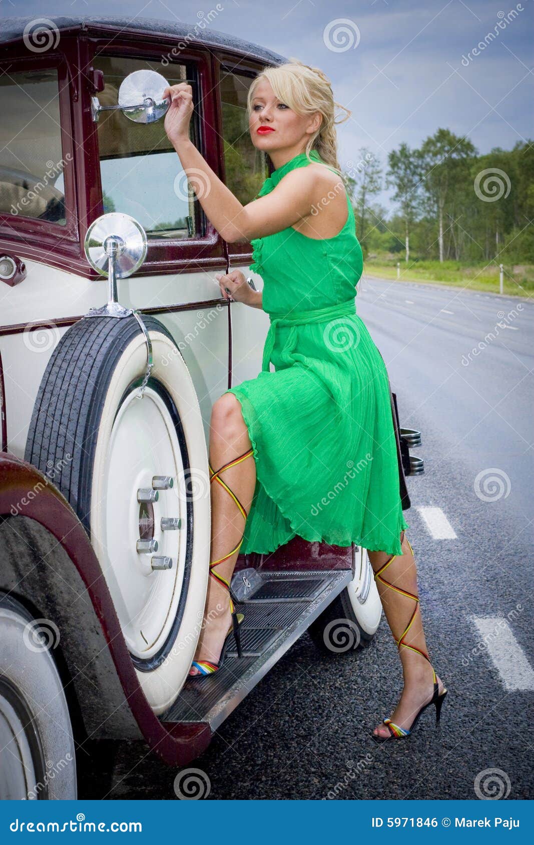 Woman and vintage car stock photo. Image of glamour, style - 5971846