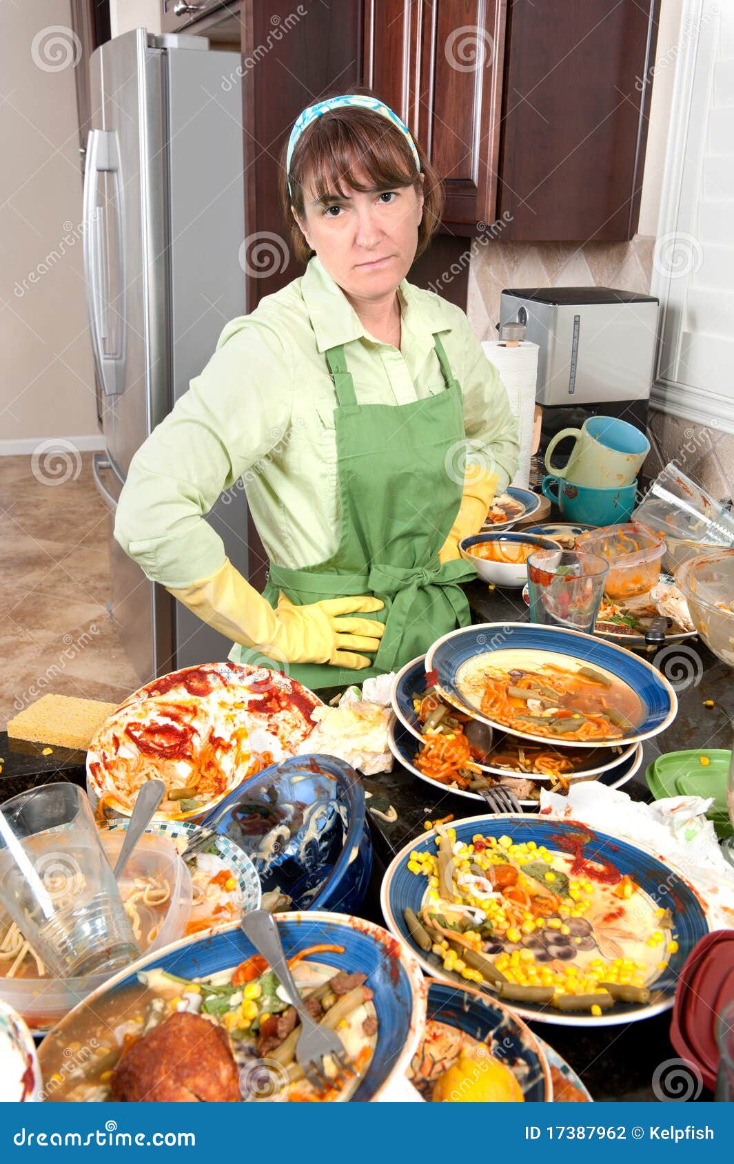 Woman washing dishes stock photo. Image of dish, plastic - 17387962