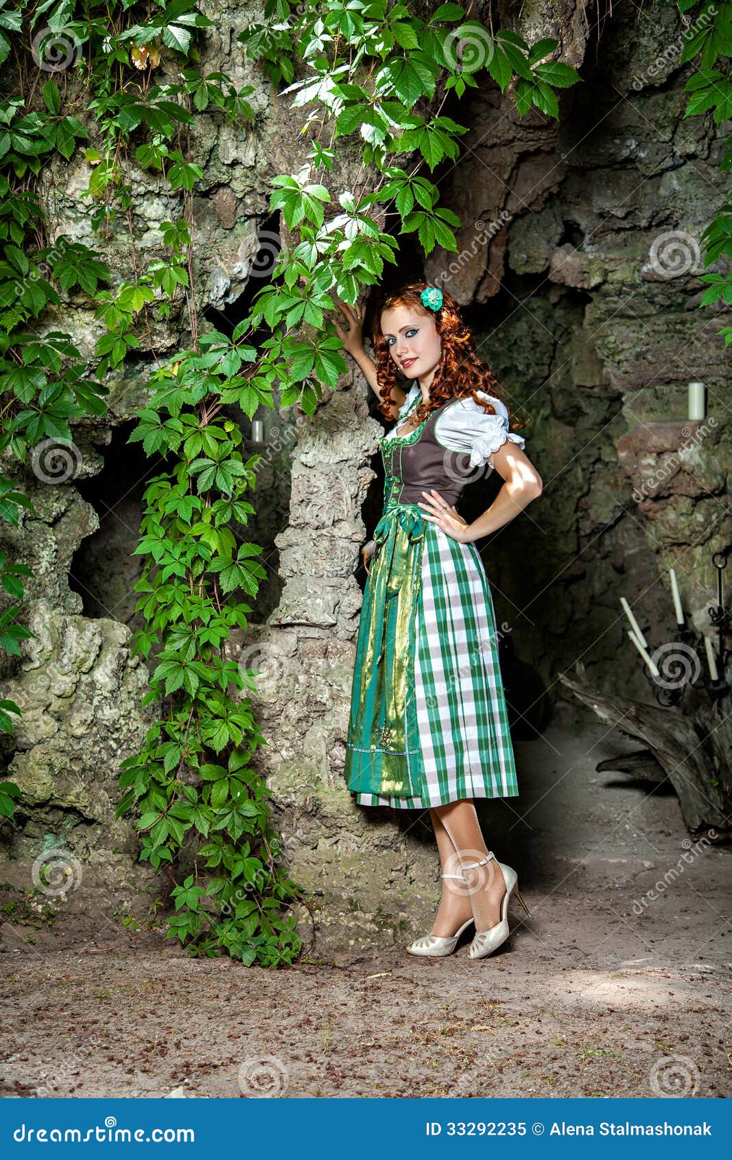 Woman wearing dirndl stock image. Image of germany, festival - 33292235