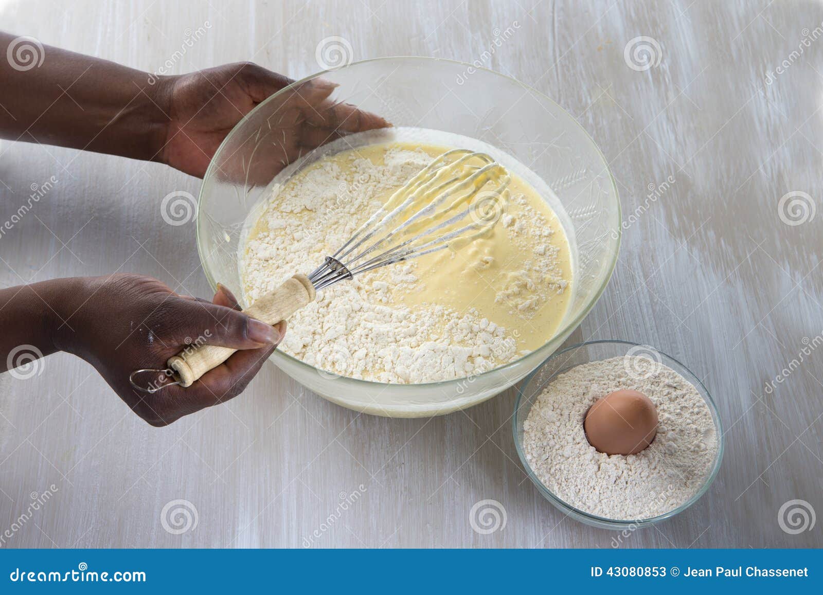 Woman whisking batter stock image. Image of happy, cuisine - 43080853