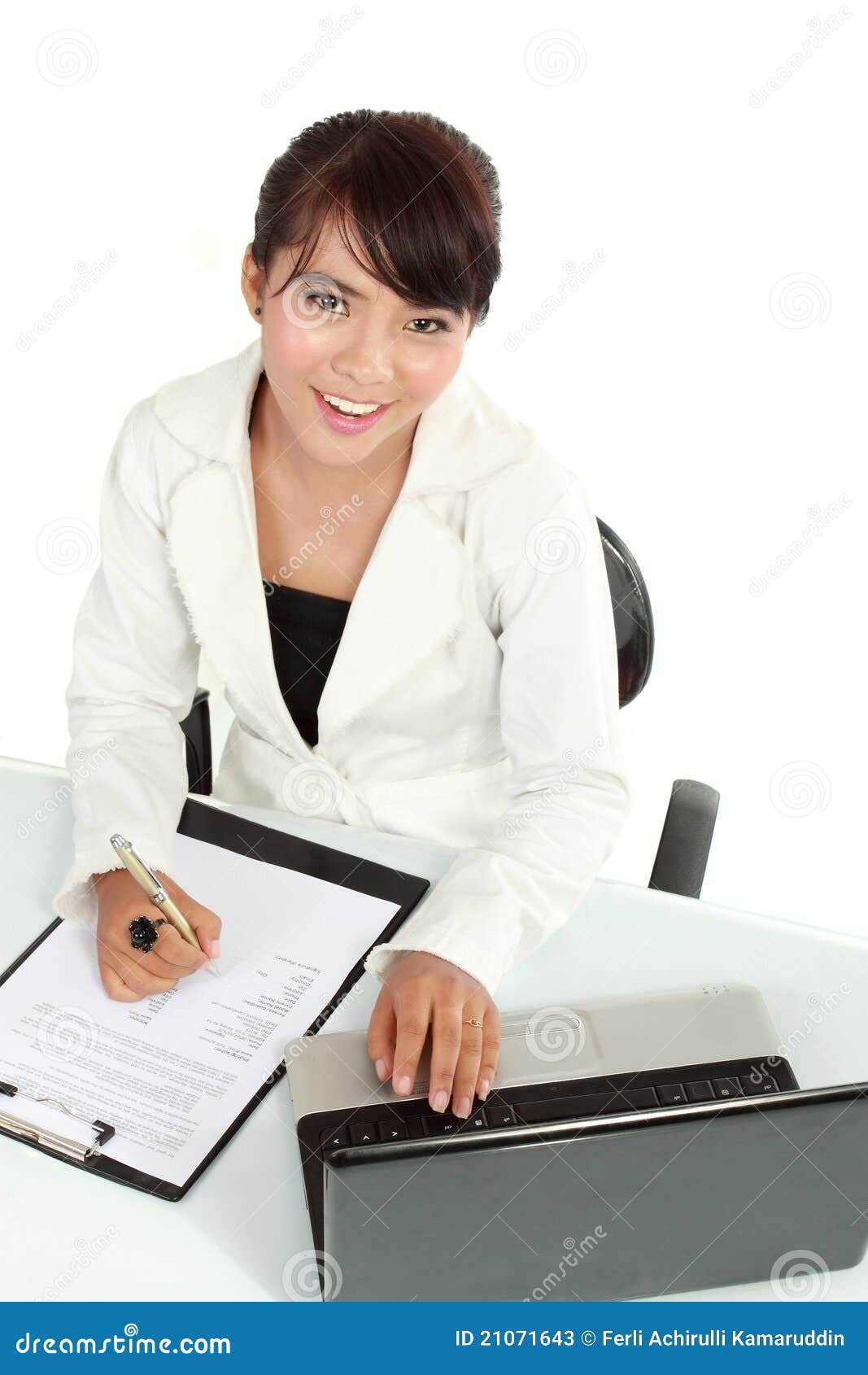 Woman working on computer stock image. Image of assistant - 21071643