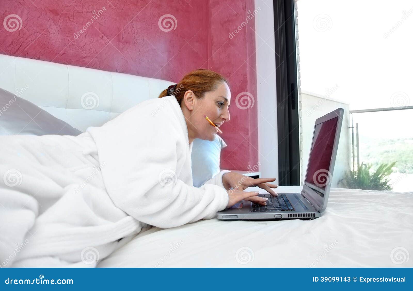 Woman Working with Computer Stock Image - Image of notebook, adult ...
