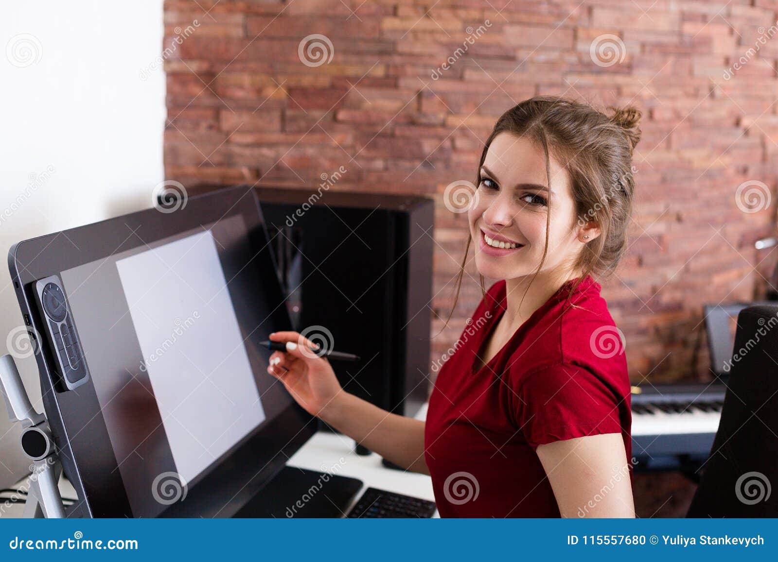 Woman Working at the Computer Stock Photo - Image of photographer, desk ...