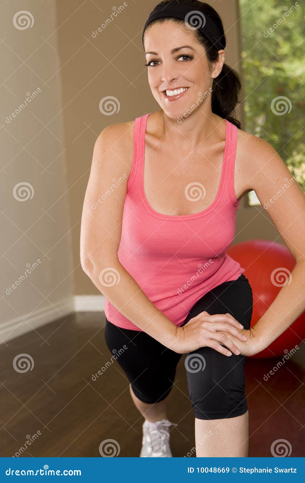 Woman working out stock image. Image of lifestyle, happy - 10048669