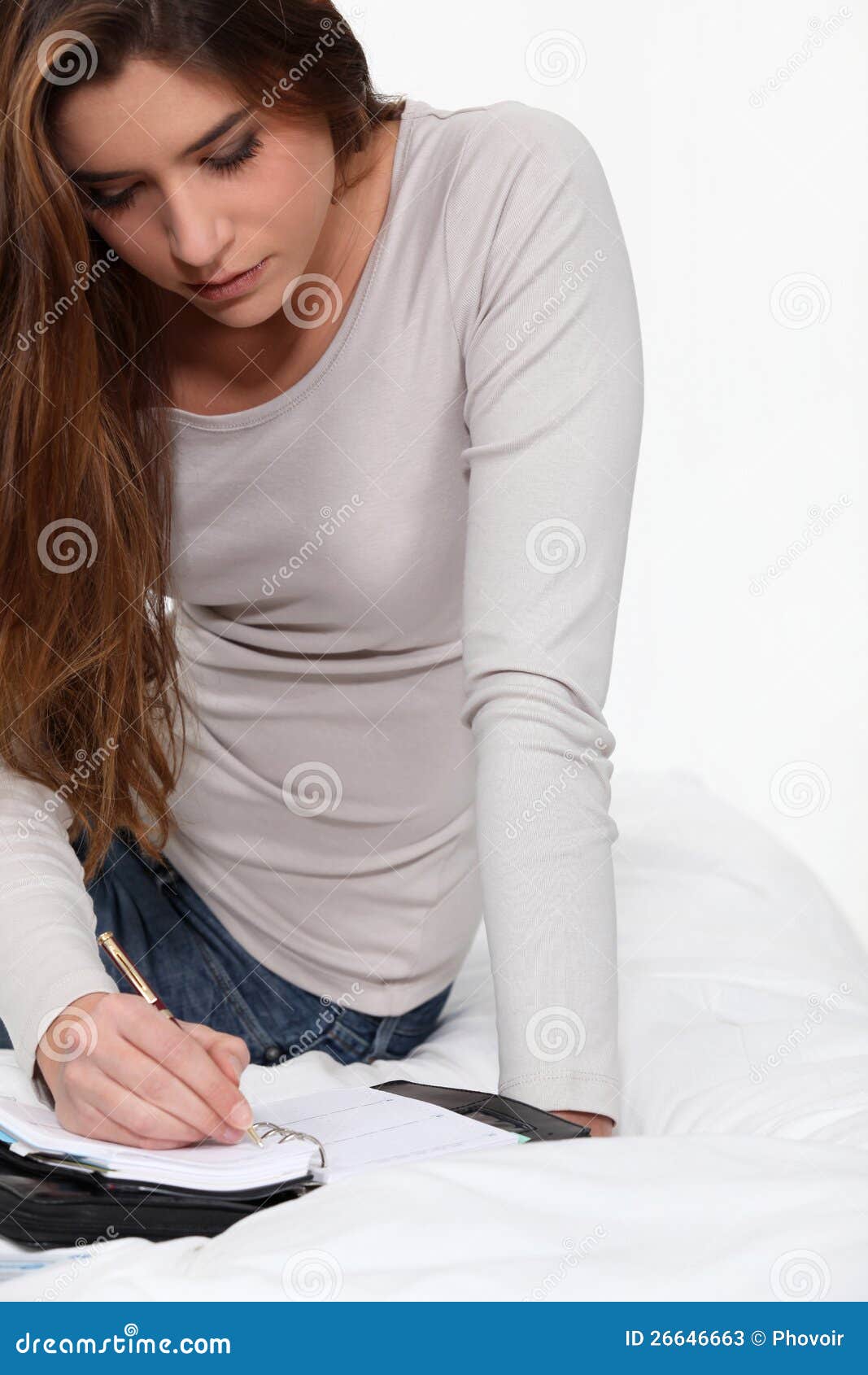 Woman writing in her diary stock image. Image of read - 26646663