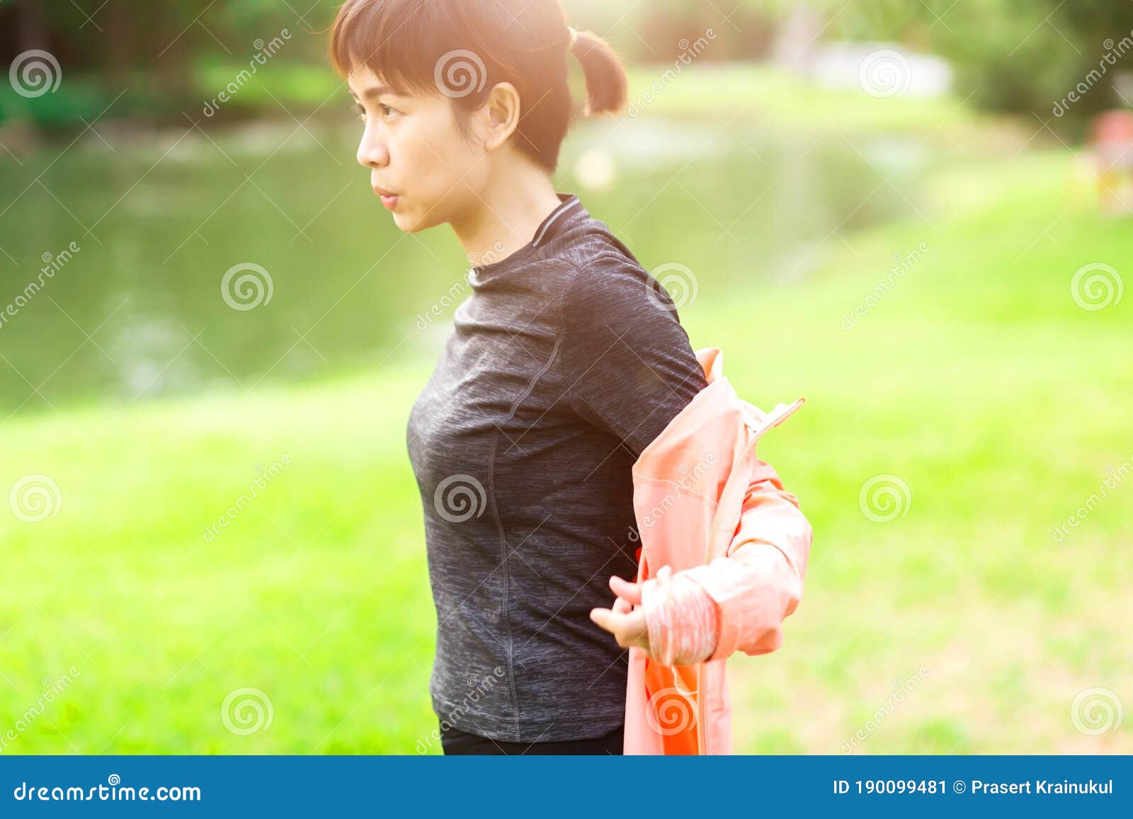 Woman Zipping Zip Up before Excercise Stock Image - Image of lifestyle ...