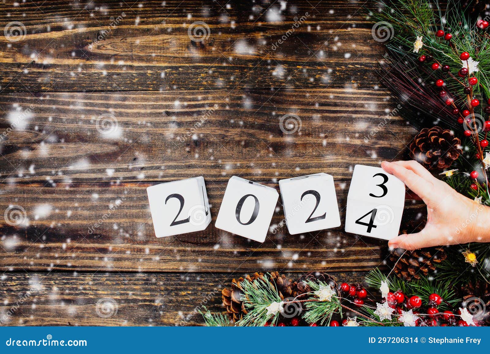 Hand Flipping 2023 To 2024 Trend Year For Marketing Monitor And ... Hand Flipping 2023 To 2024 Trend Year For Marketing Monitor And ...