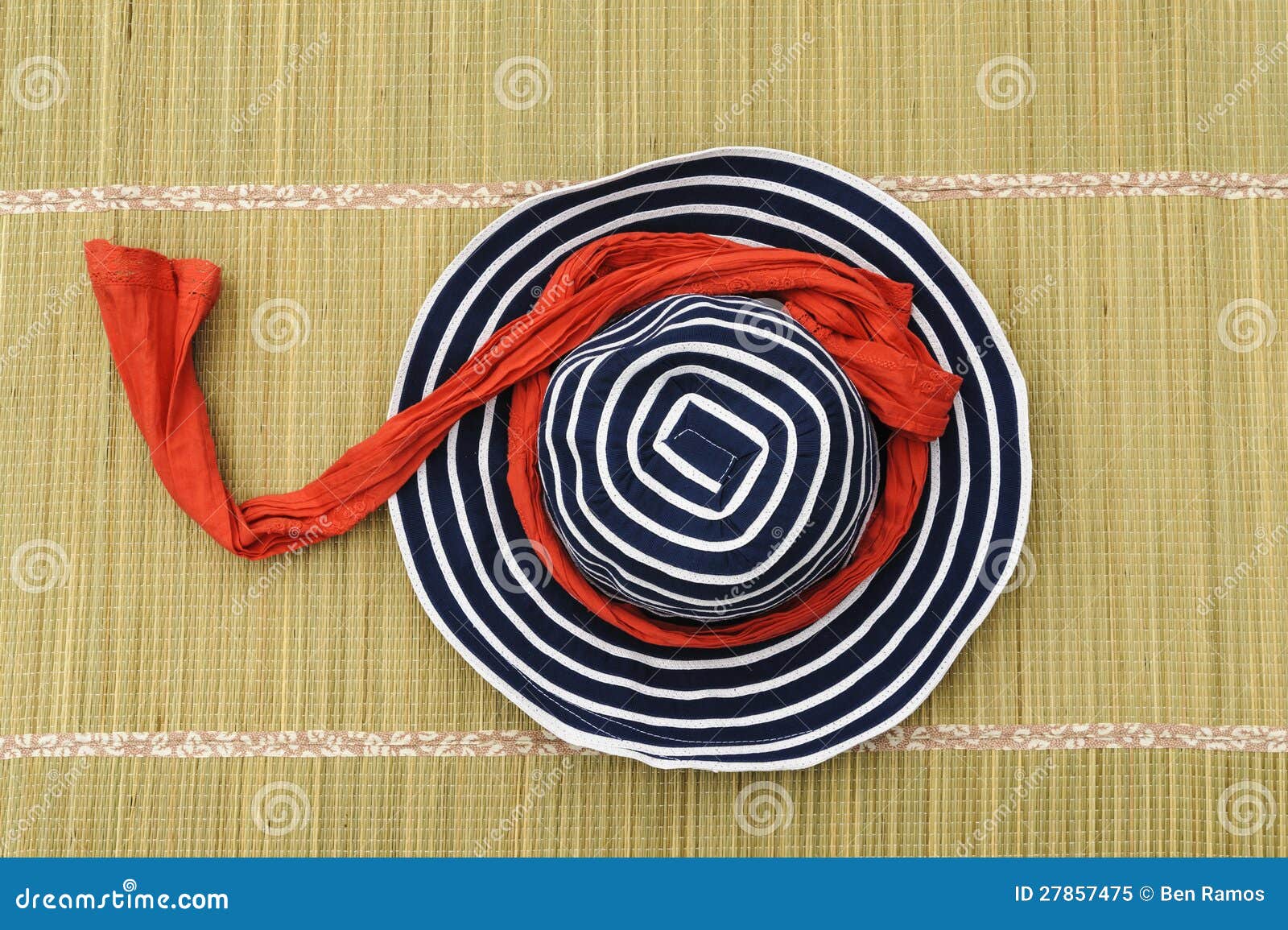 Womans summer hat on mat stock image. Image of scarf - 27857475