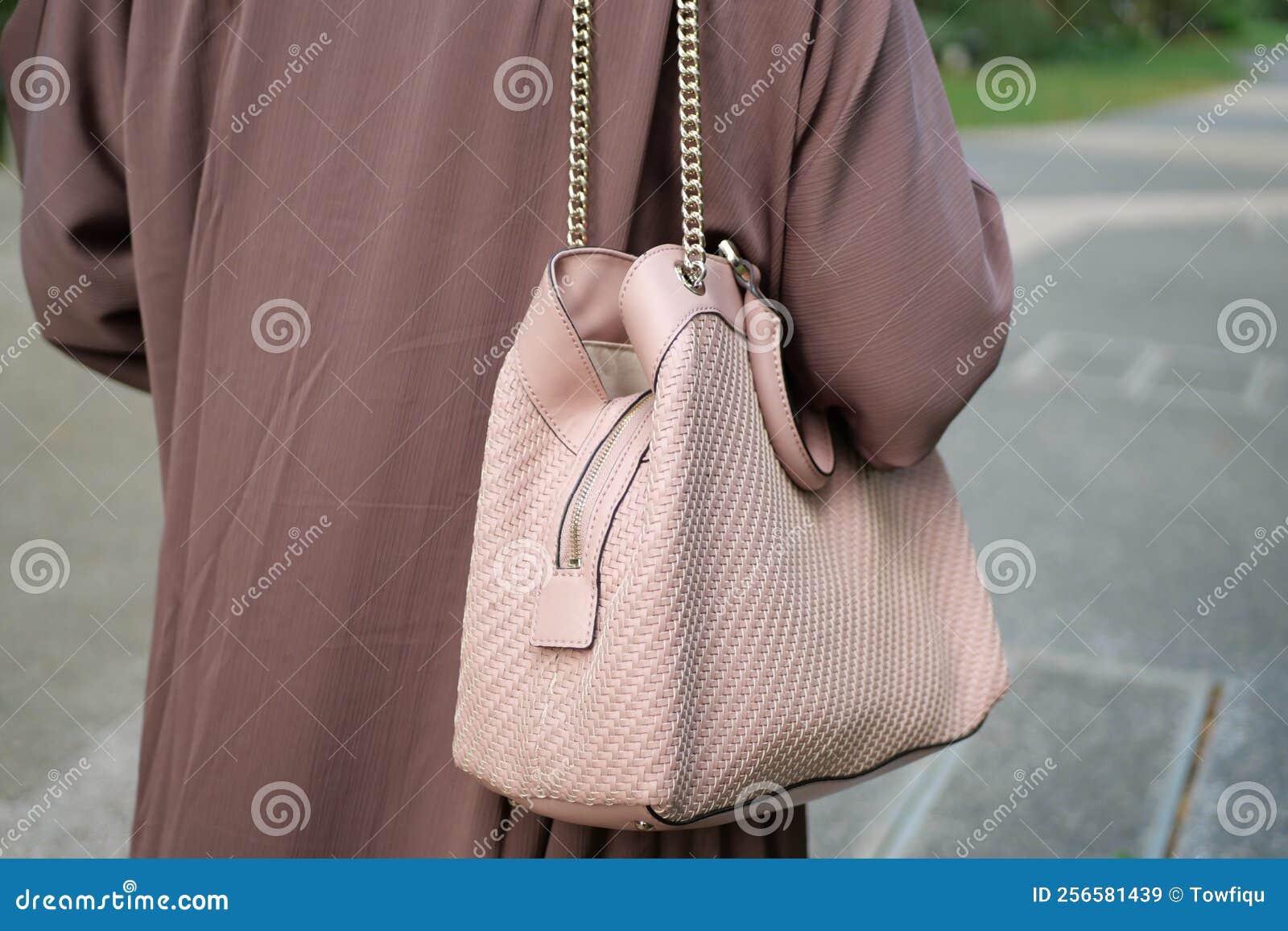Women Carrying a Pink Purse Stock Image - Image of accessory, personal ...