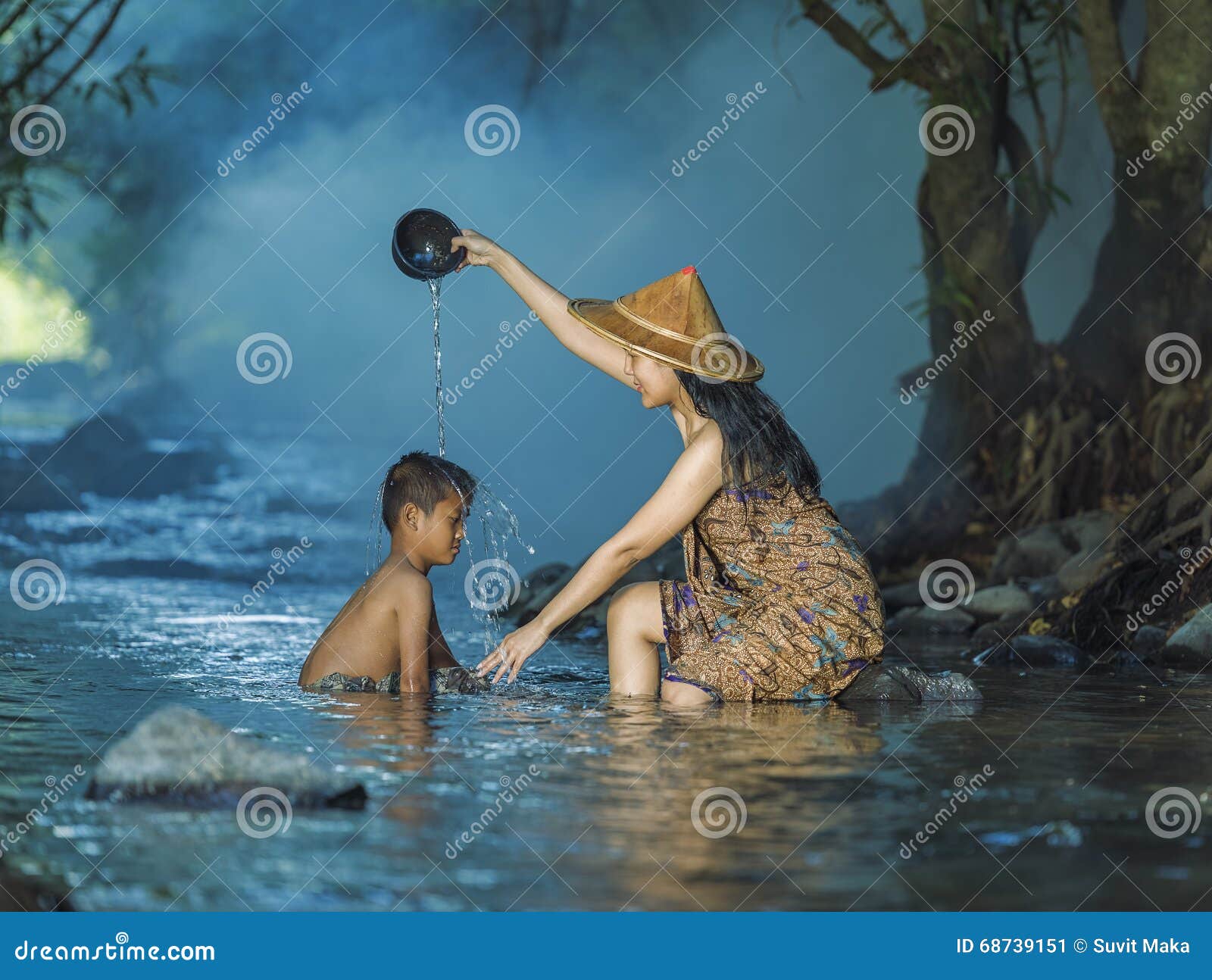 Women and Children Playing the Stream Stock Image - Image of ...
