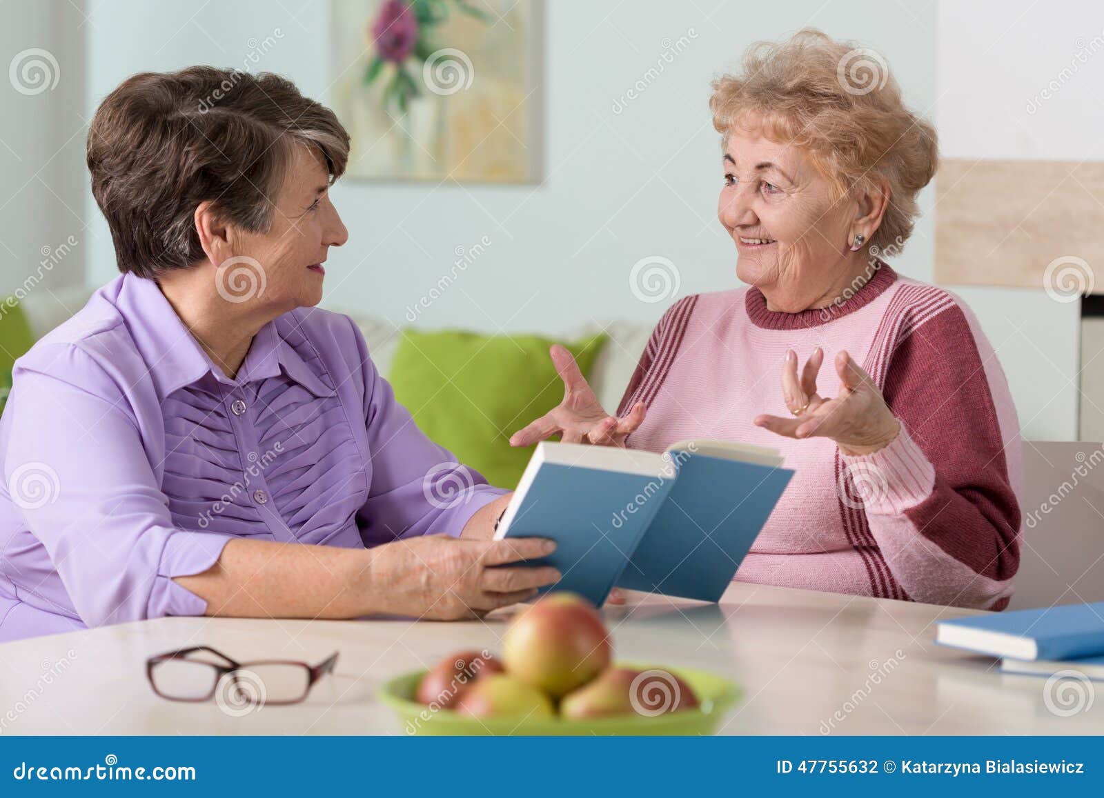 Women converastion stock photo. Image of conversation - 47755632