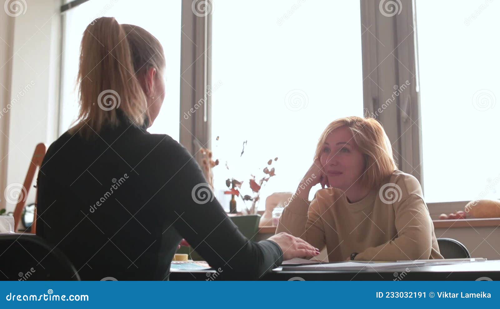 Women Decompose Table during Break from Work they Exchange Messages Do ...