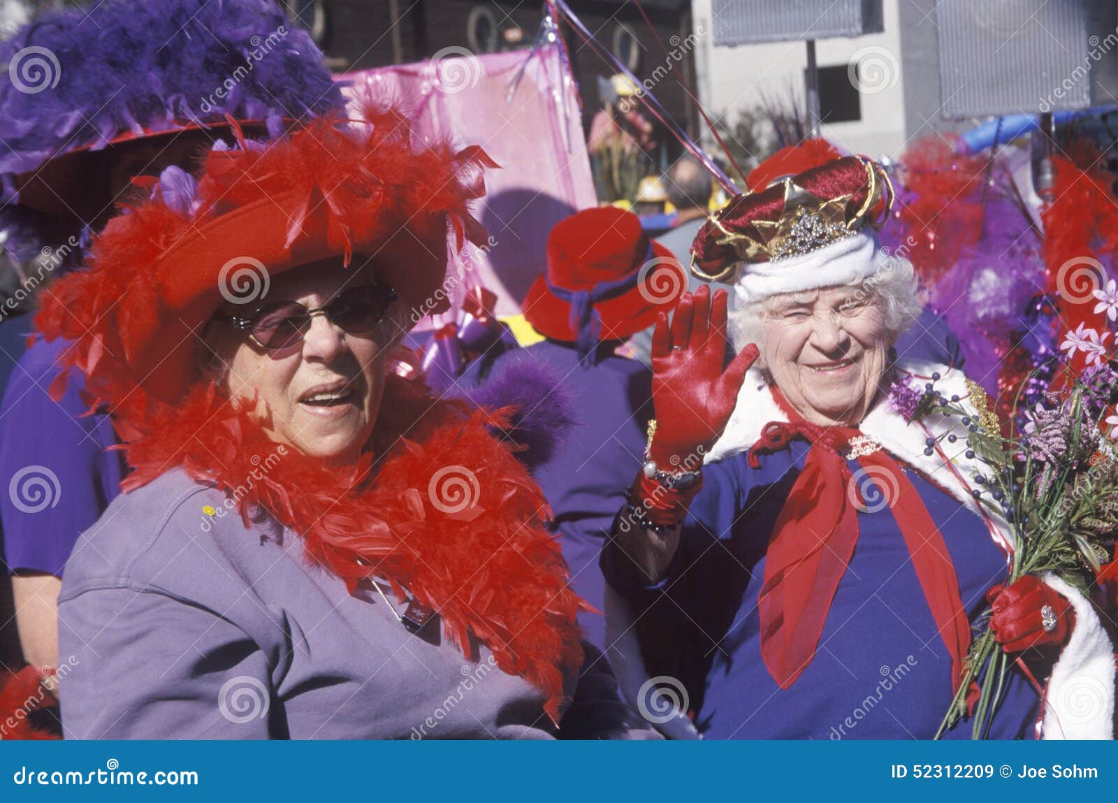 Women in the Doo Dah Parade, Pasadena California Editorial Stock Image ...