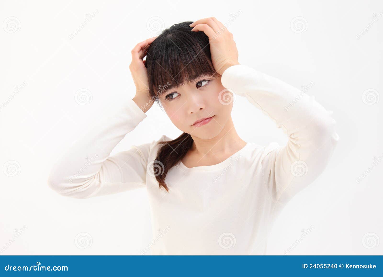 335 Women Facing Head Photos - Free & Royalty-Free Stock Photos from ...