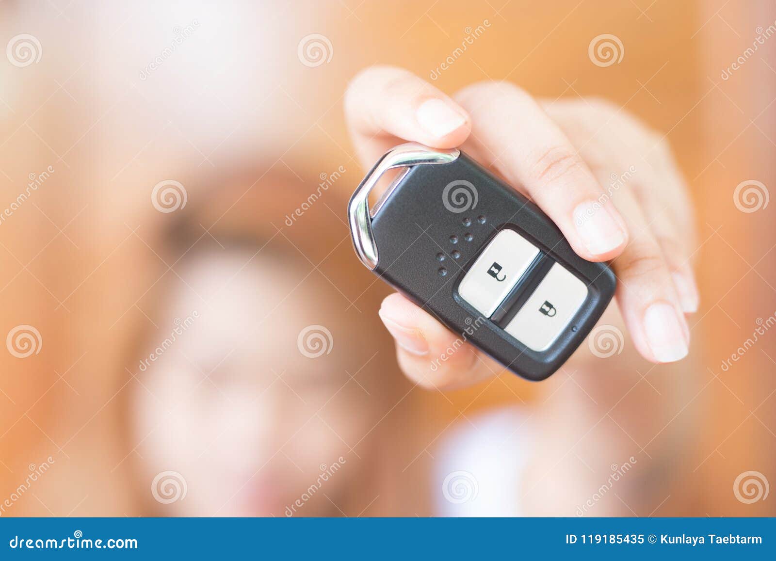 Women Hand Holding Car Remote Control Key Stock Image - Image of ... Women Hand Holding Car Remote Control Key Stock Image - Image of ...