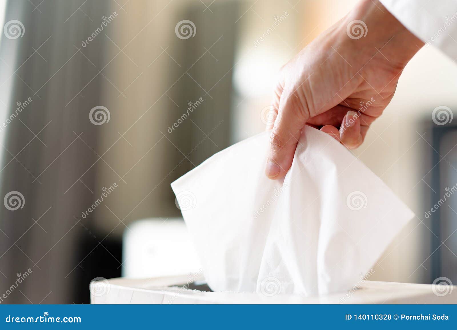 Women Hand Picking Napkin/tissue Paper from the Tissue Box Stock Photo ...