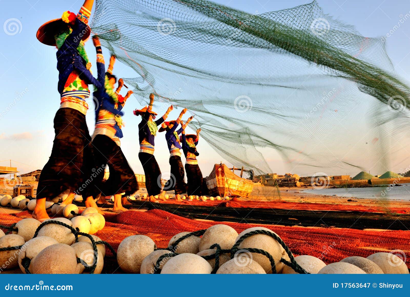 The Women of Hui an editorial photography. Image of clothing - 17563647