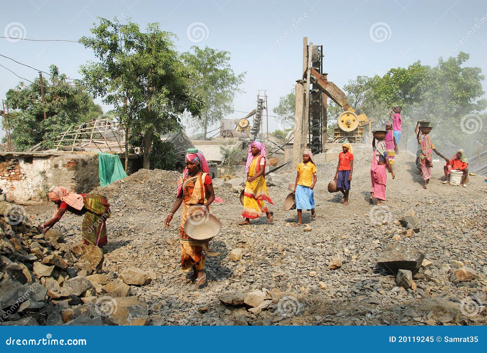 Women Labour in India editorial image. Image of dust - 20119245