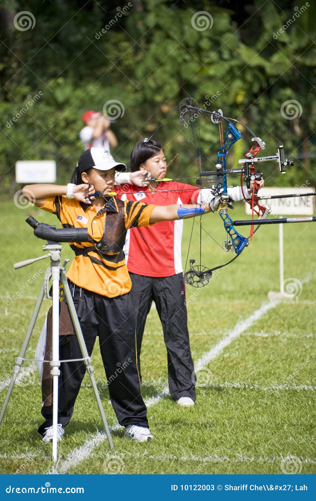 Women s Archery Action editorial stock photo. Image of sport - 10122003