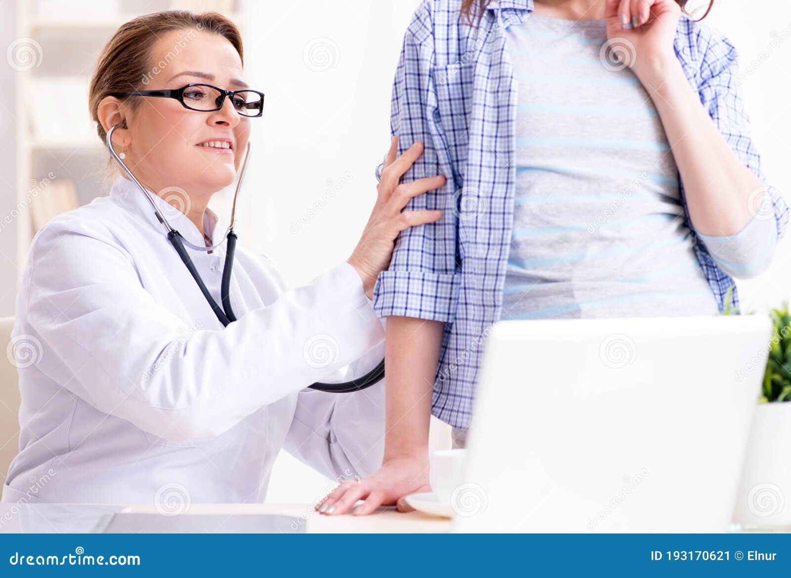 Woman Visiting Doctor for Regular Check-up Stock Image - Image of ...