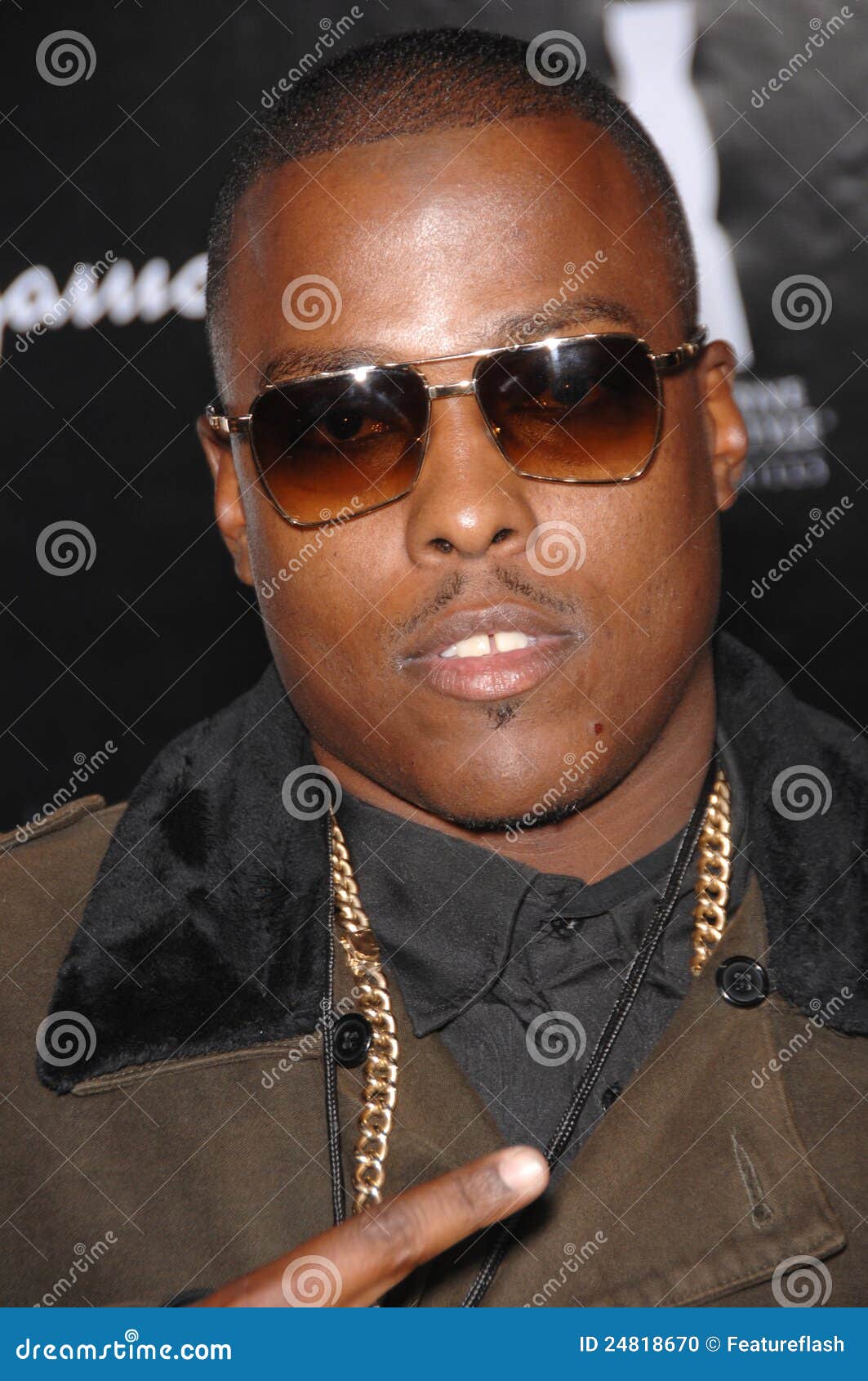 Won-G editorial image. Image of honoring, hills, drive - 24818670