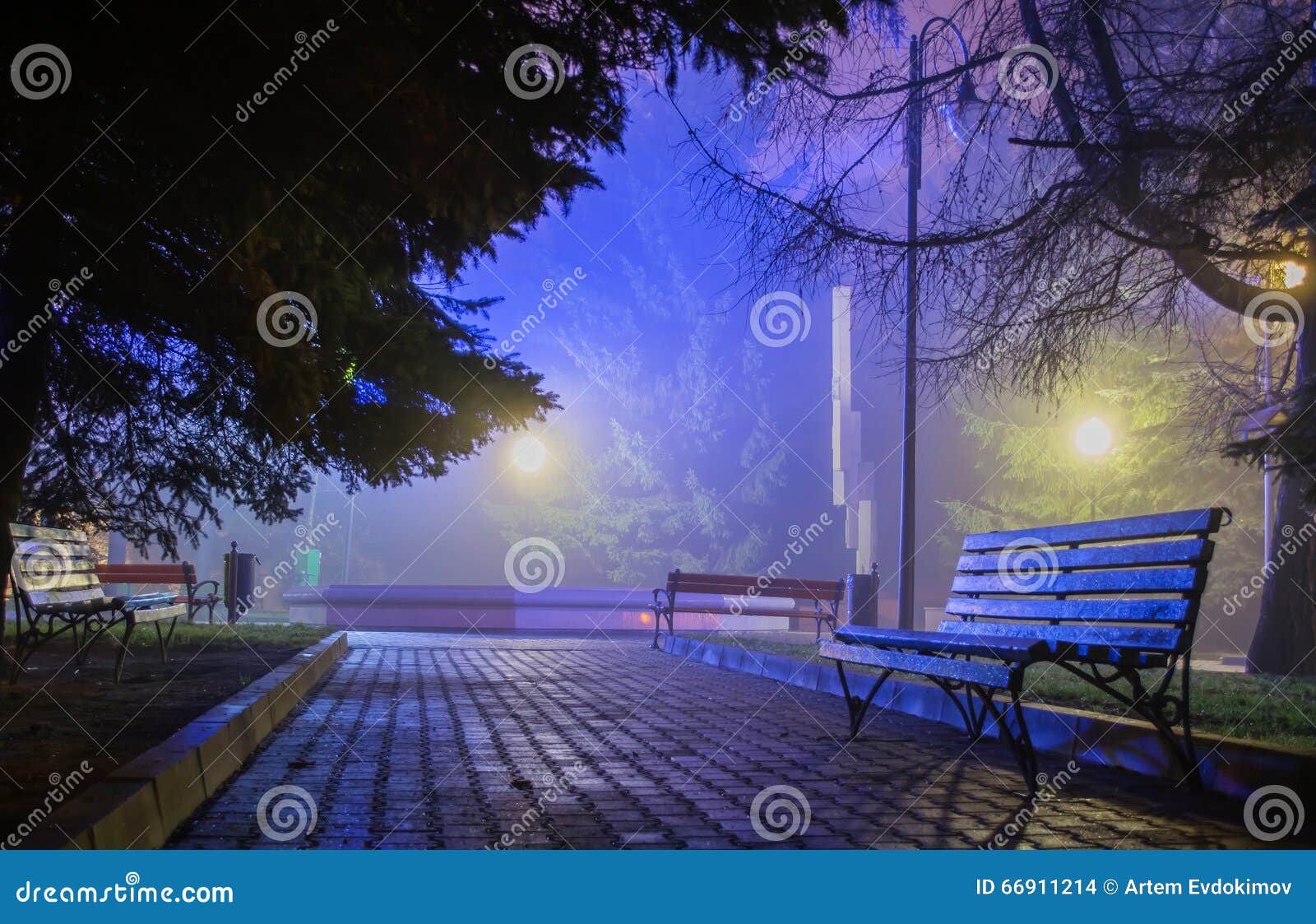 Wood Benches in the Night Park Stock Photo - Image of post, lantern ...
