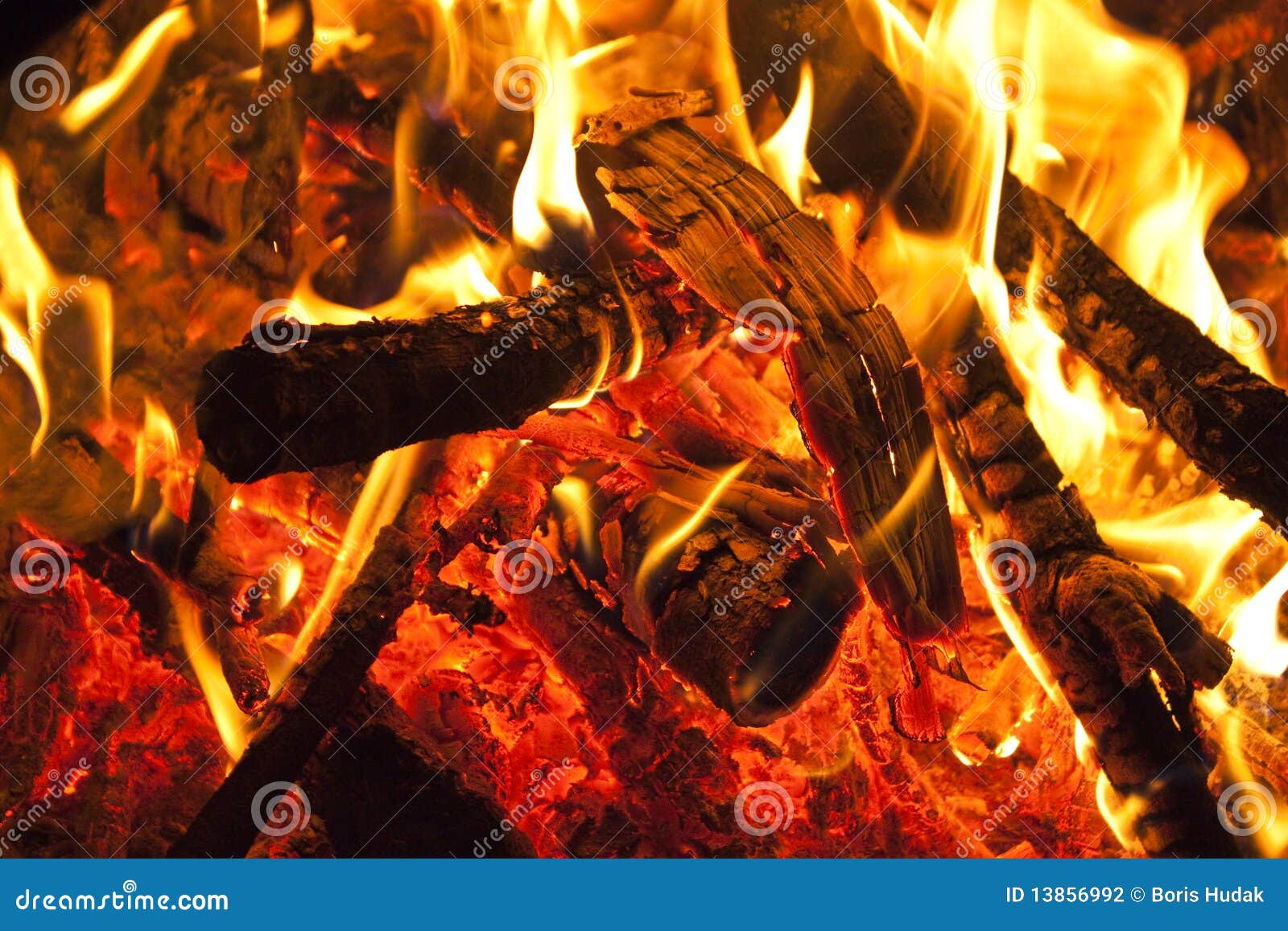 Wood burning on fire stock photo. Image of embers, details - 13856992