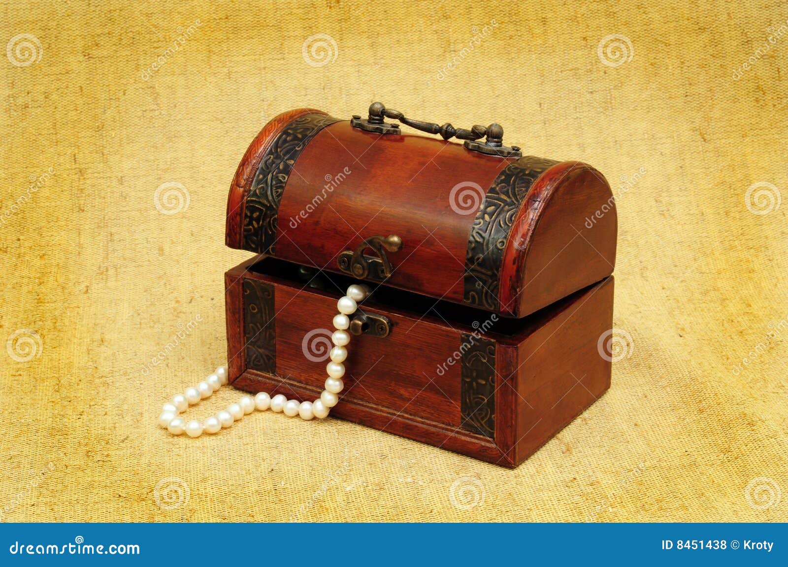 Wood chest and necklace stock photo. Image of element - 8451438
