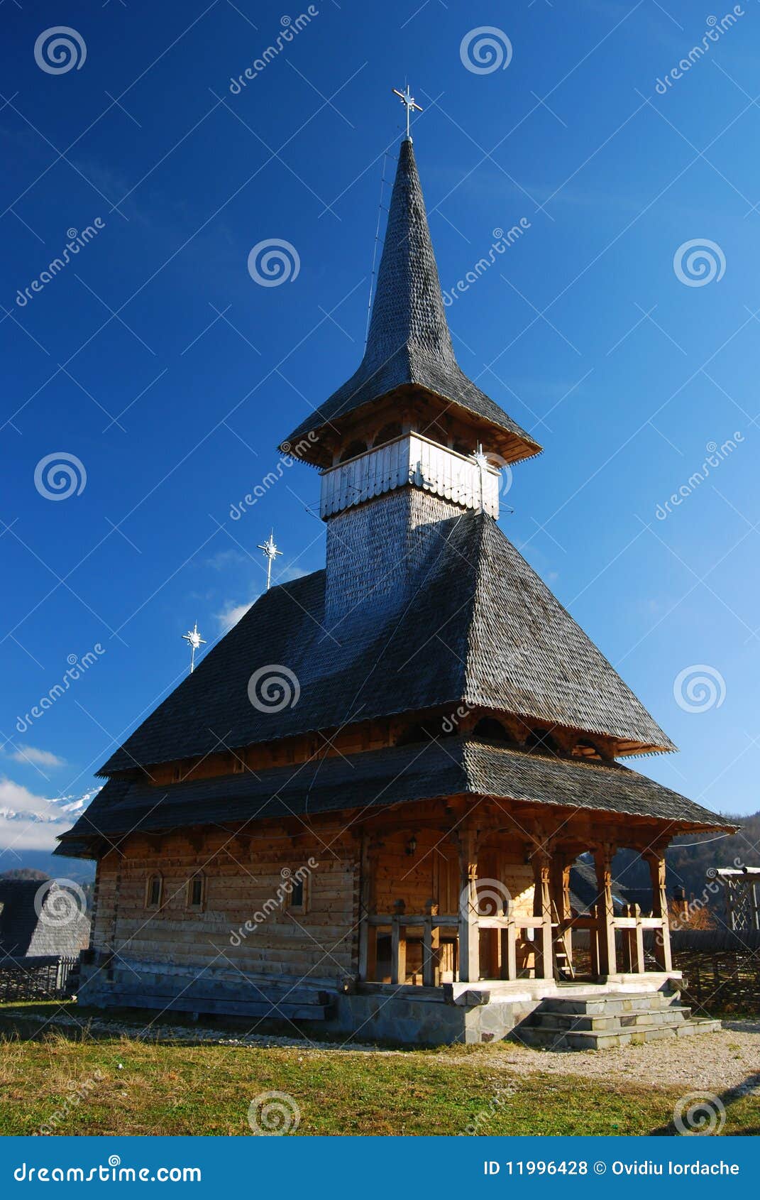 Wood church in Romania stock photo. Image of sunny, church - 11996428