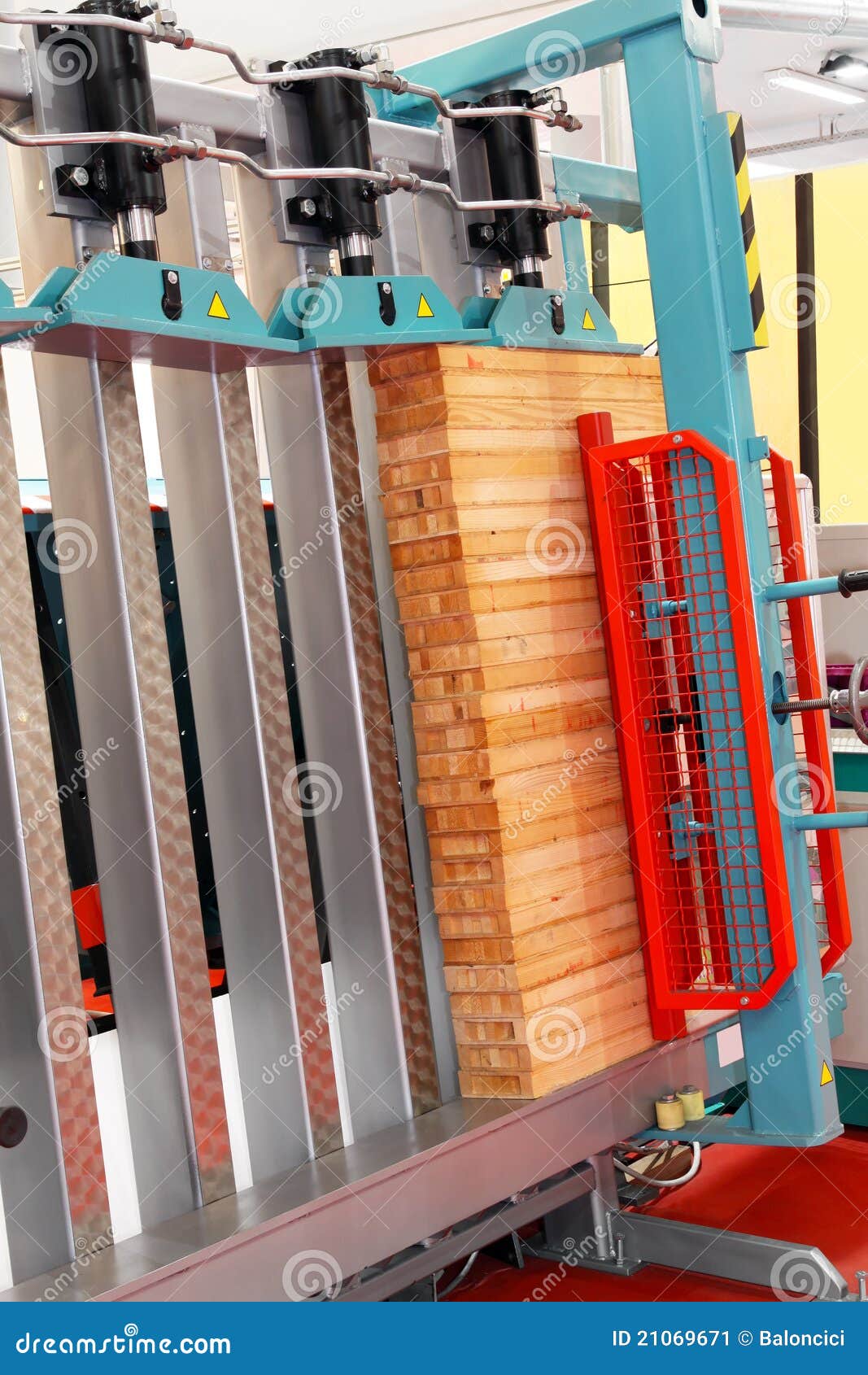 Wood cramp machine stock image. Image of press, manufacture - 21069671
