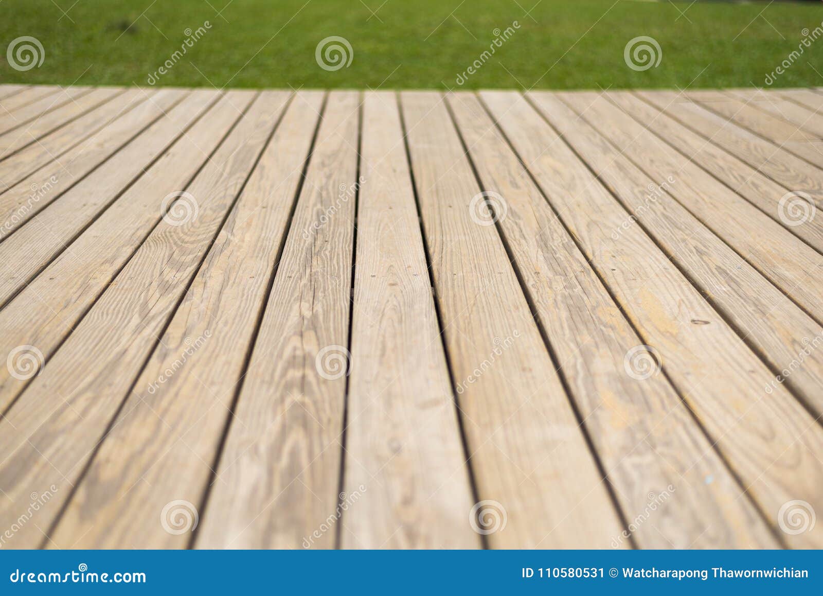 Wood Deck and Grass Background Stock Image - Image of summer, decore ...
