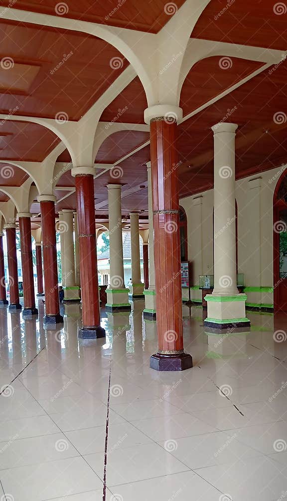 Wood pillar of the mosque stock image. Image of interior - 169235735