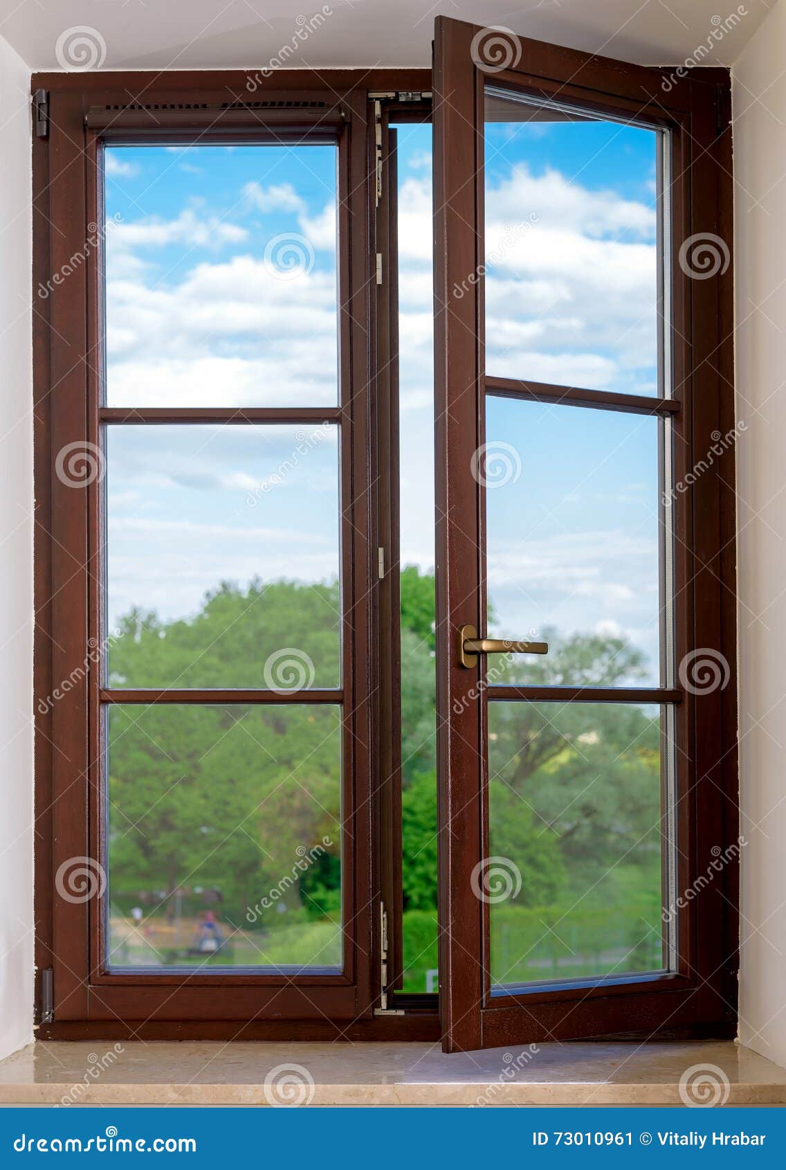 Wood plastic vinyl window stock image. Image of object - 73010961