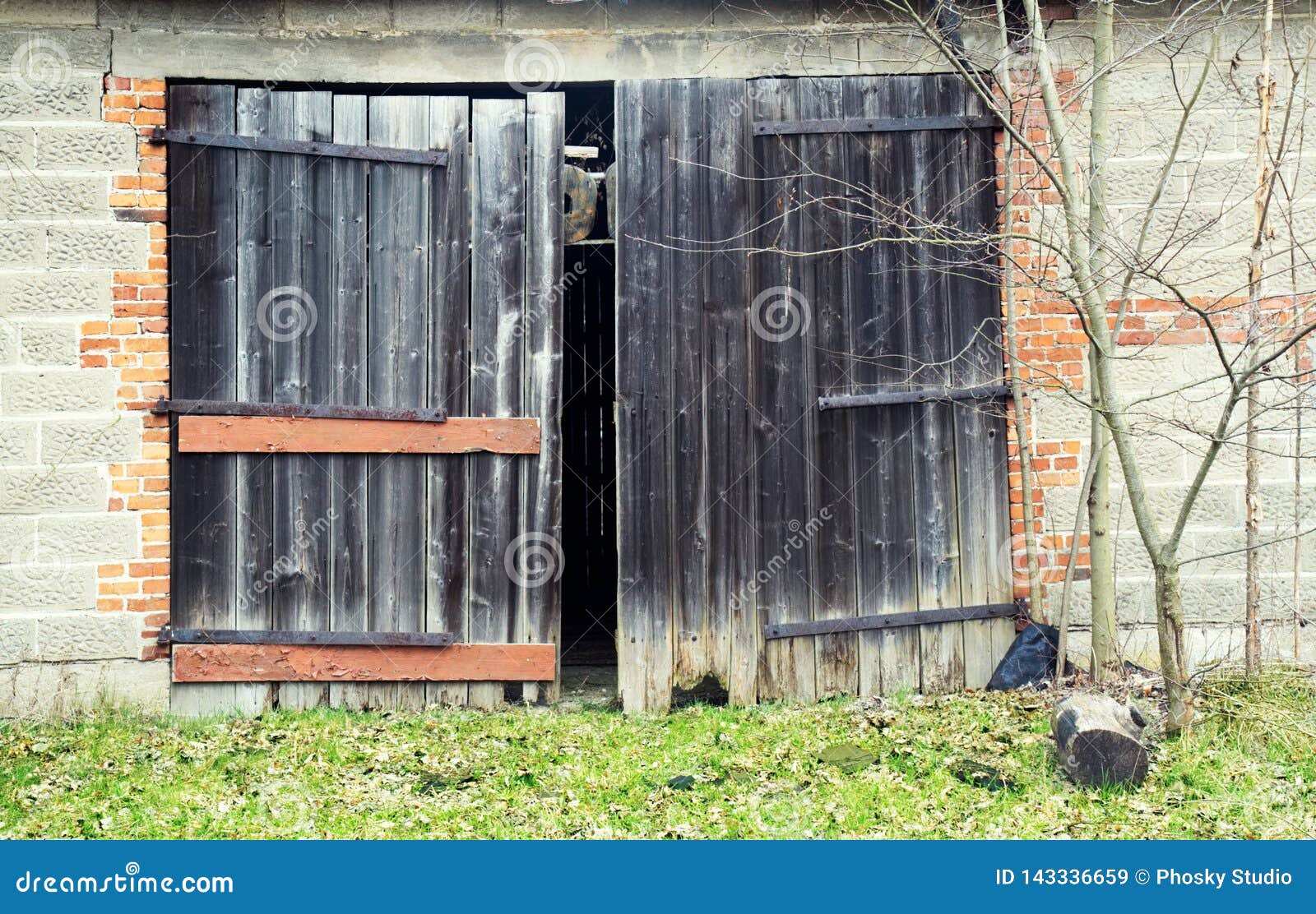 Wooden, Ajar Door of the Barn. Stock Image - Image of home, gate: 143336659