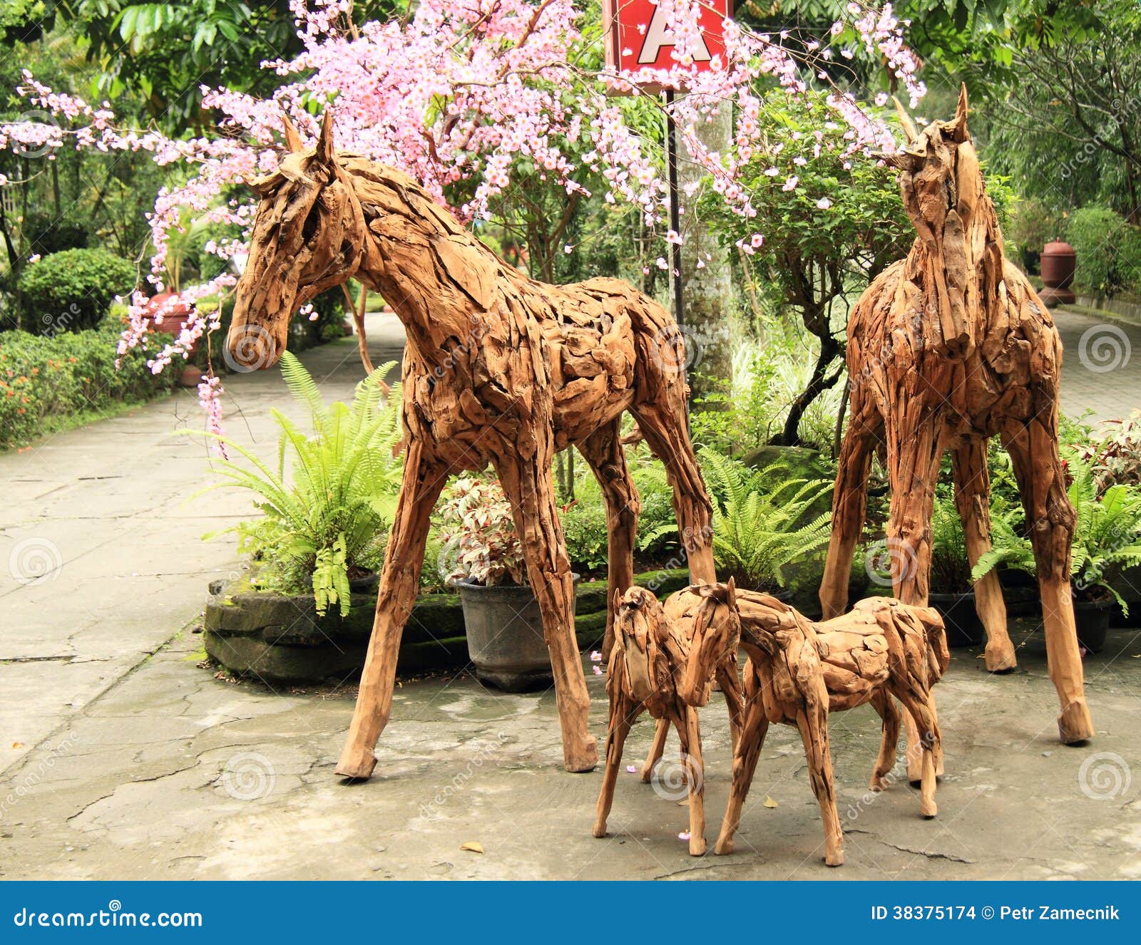 Wooden animals stock photo. Image of plant, gembira, wood - 38375174