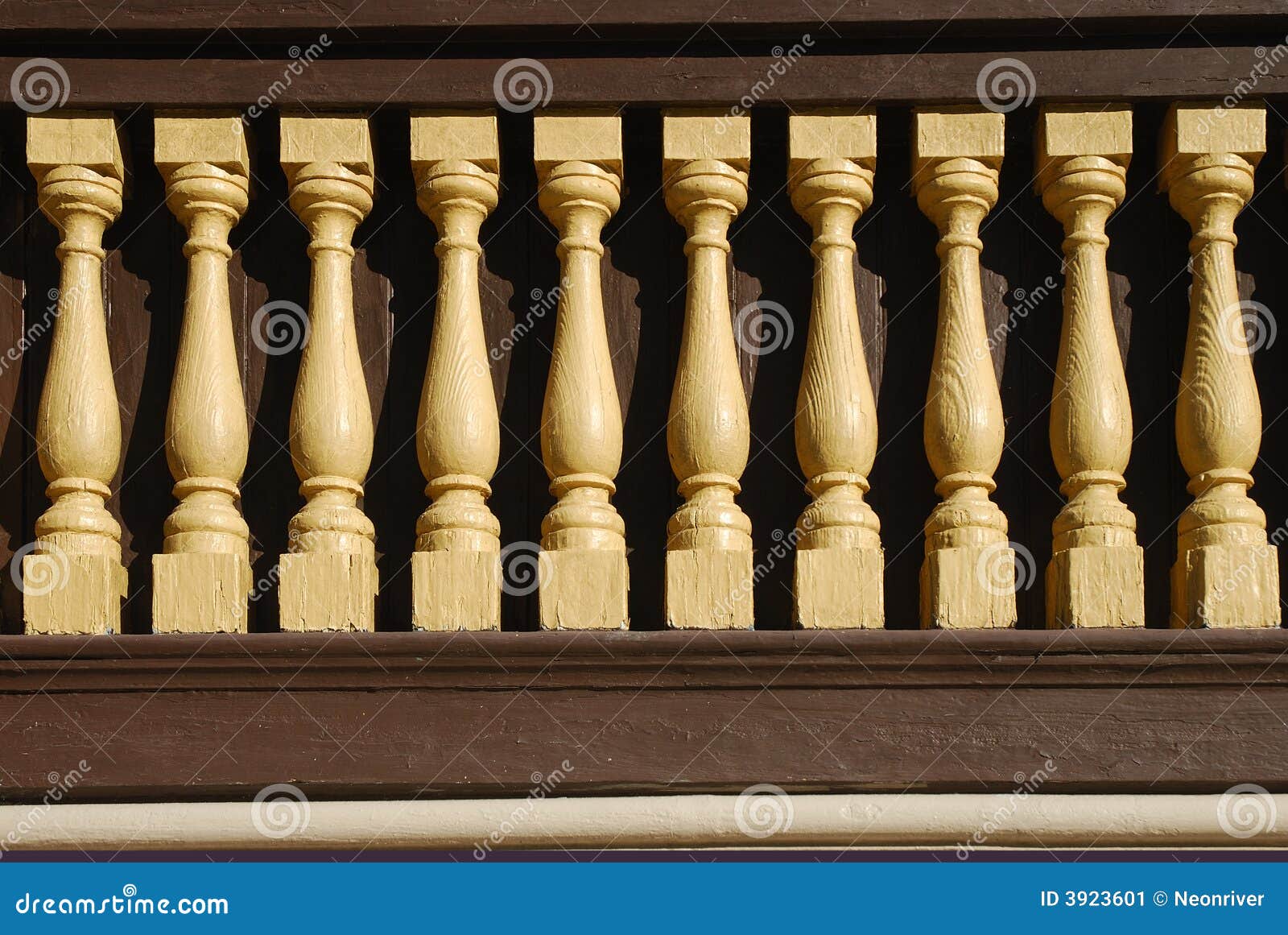 Wooden Banister stock image. Image of gold, fulton, tree - 3923601