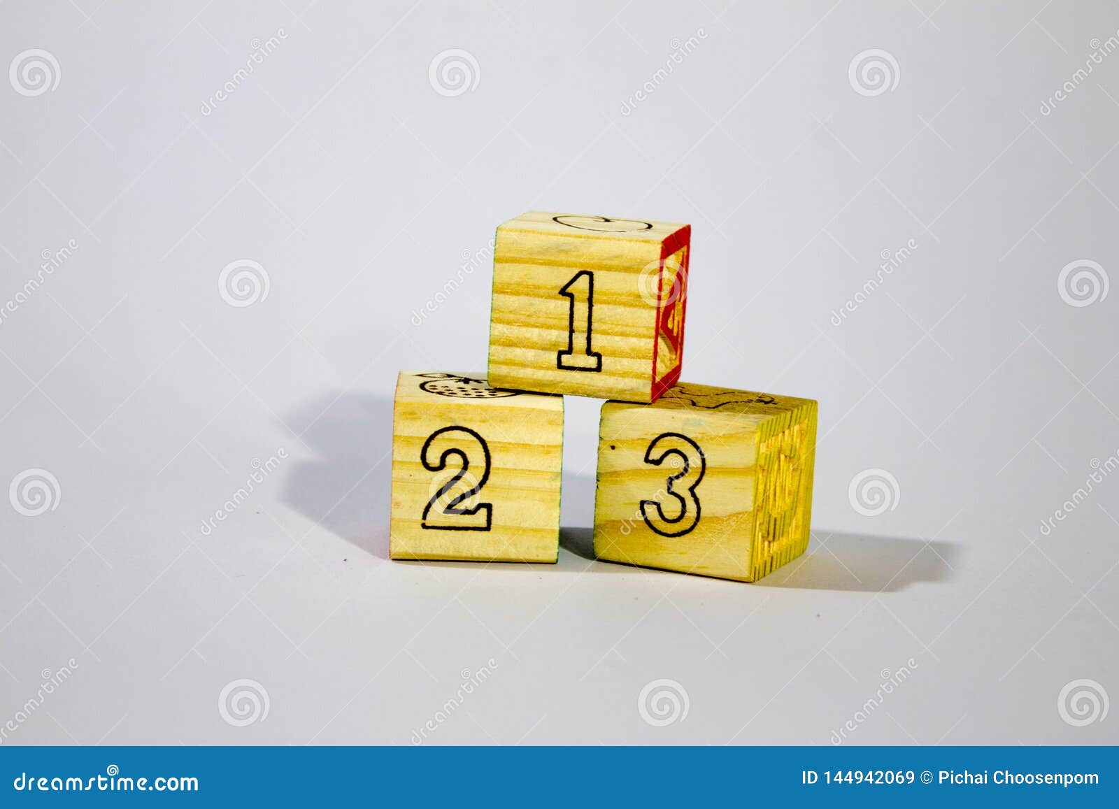 Wooden 123 blocks stock image. Image of cube, shape - 144942069