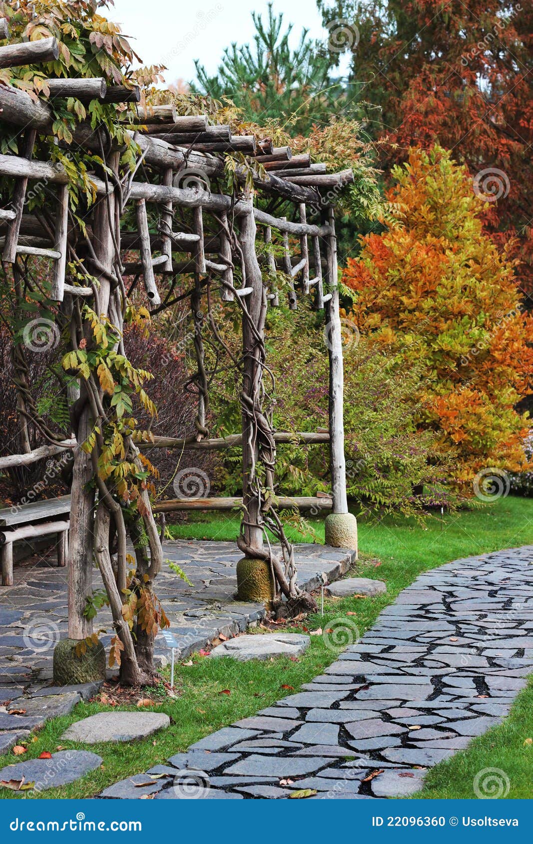 Wooden Bower in Autumn Garden Stock Photo - Image of colors, garden ...