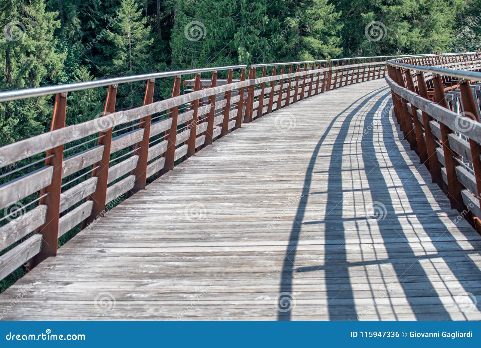 Wooden Bridge in Mountain Scenario Stock Photo - Image of bridge ...