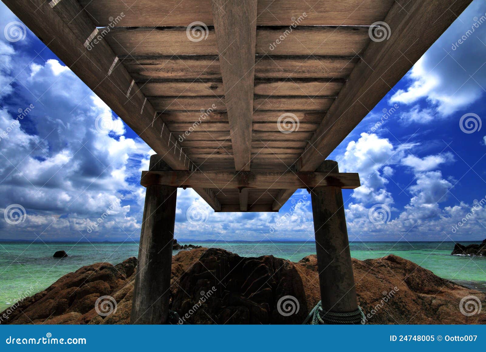 Wooden bridge and sea stock image. Image of beauty, coast - 24748005