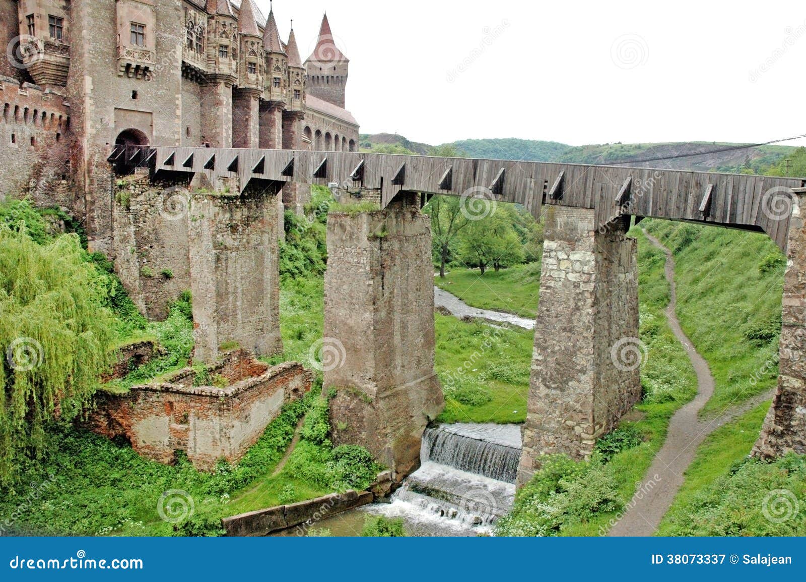 The Wooden Bridge To Corvin Castle Stock Image - Image of mathias ...