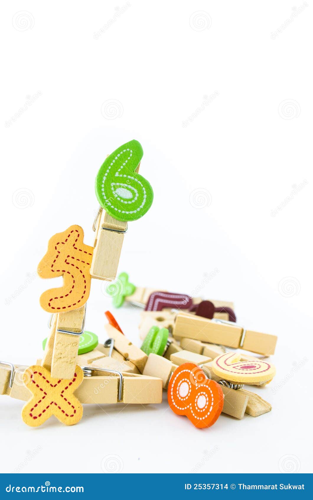 Wooden clip with number stock photo. Image of count, decorate - 25357314