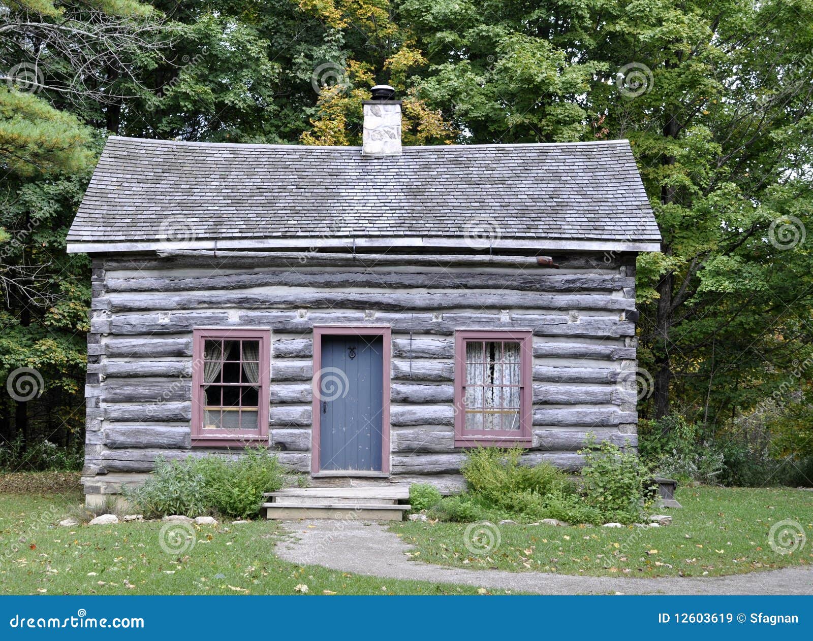 Wooden cottage stock image. Image of home, outdoor, rural - 12603619