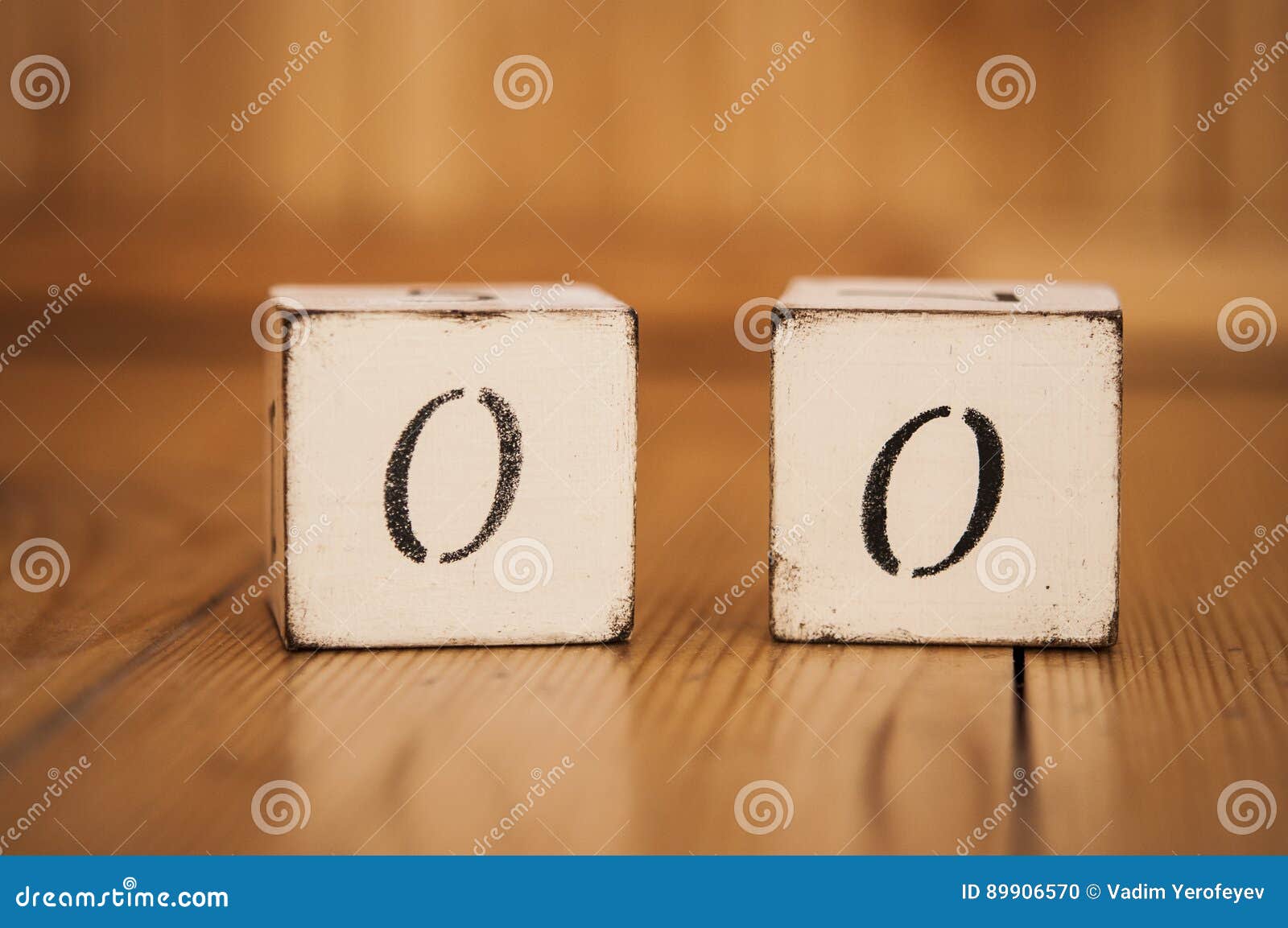 Wooden Cube with the Number Stock Photo - Image of number, table: 89906570