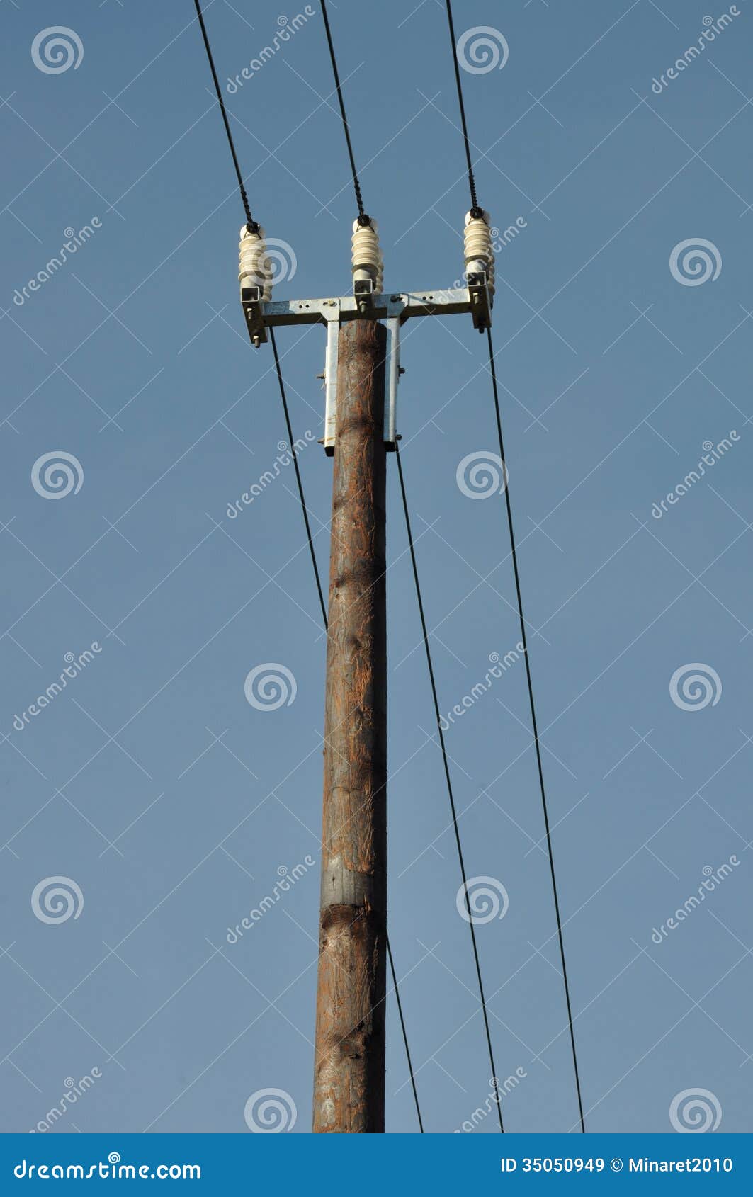 Wooden electric pole stock image. Image of isolator, distribute - 35050949