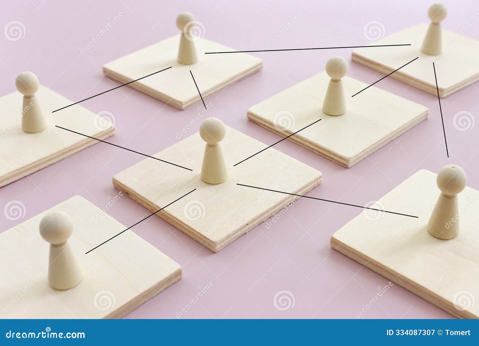Wooden Figures and Cubes with Connecting Lines. Idea of Collaboration ...